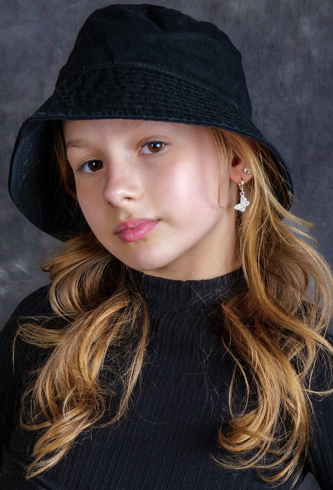 Noor B | Network Model Agency