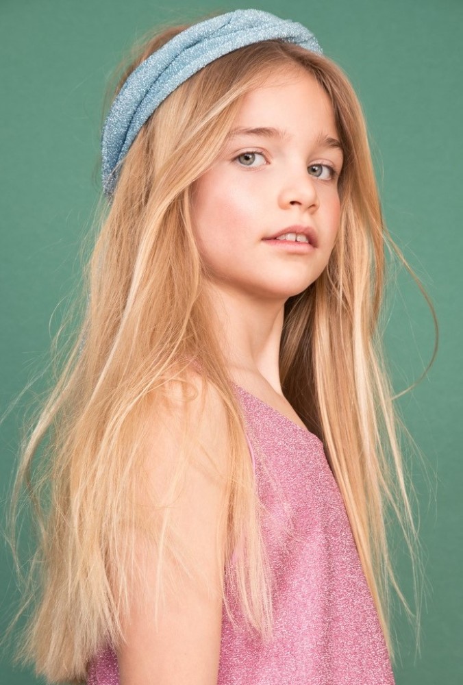 Olivia M | Network Model Agency