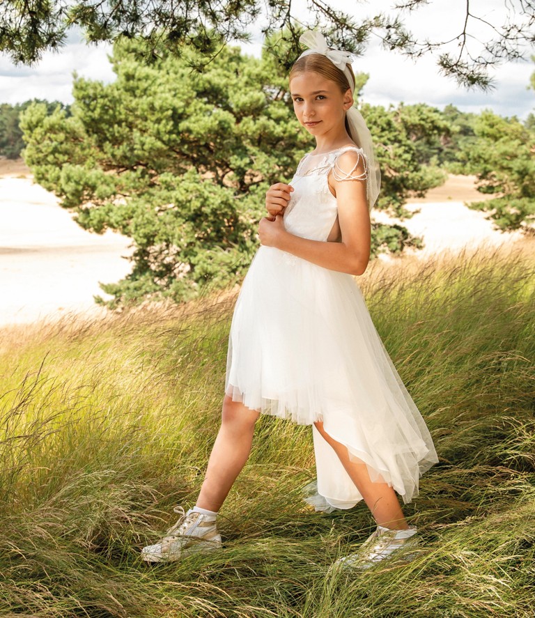 Olivia M | Network Model Agency
