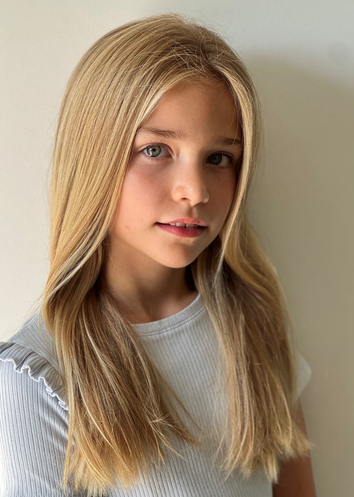 Olivia M | Network Model Agency