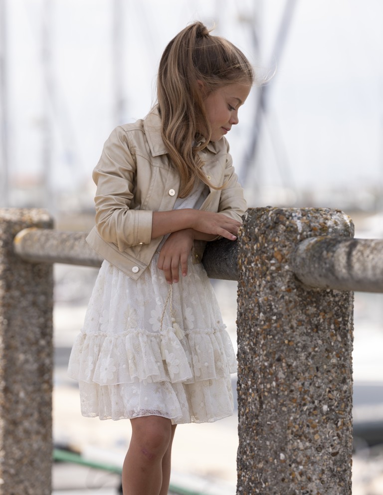 Oona D | Network Model Agency