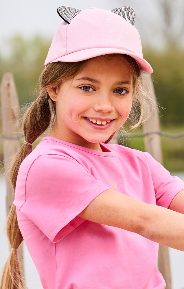 Oona D | Network Model Agency