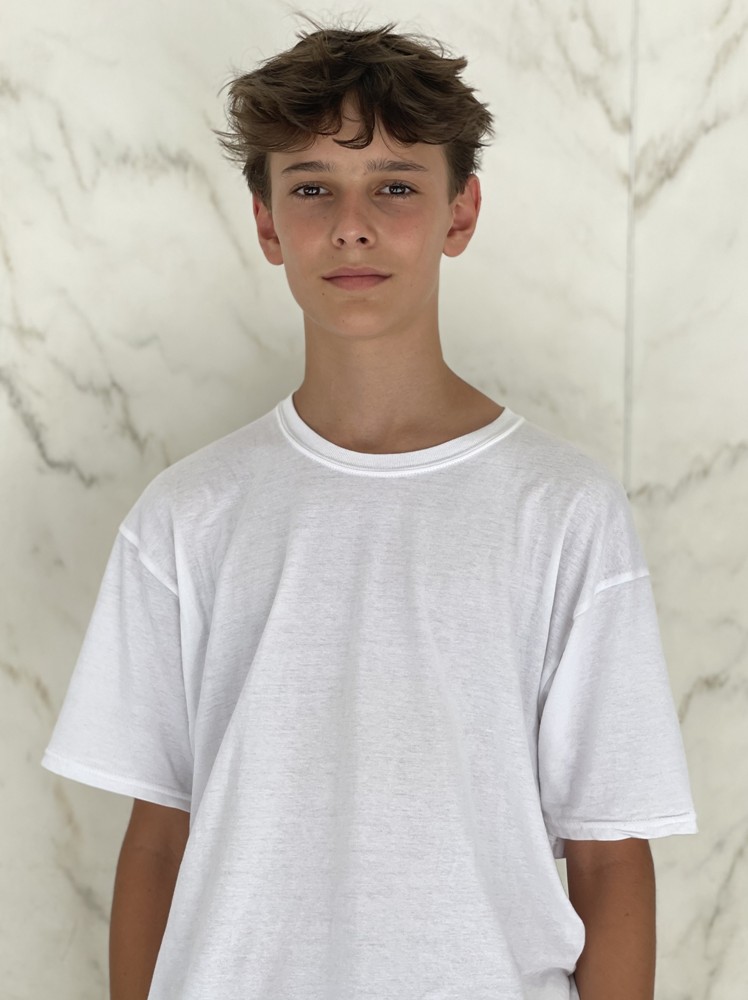 Oscar V | Network Model Agency