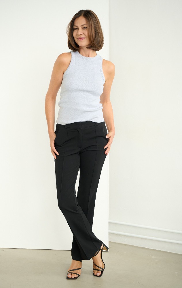 Dunja I | Network Model Agency