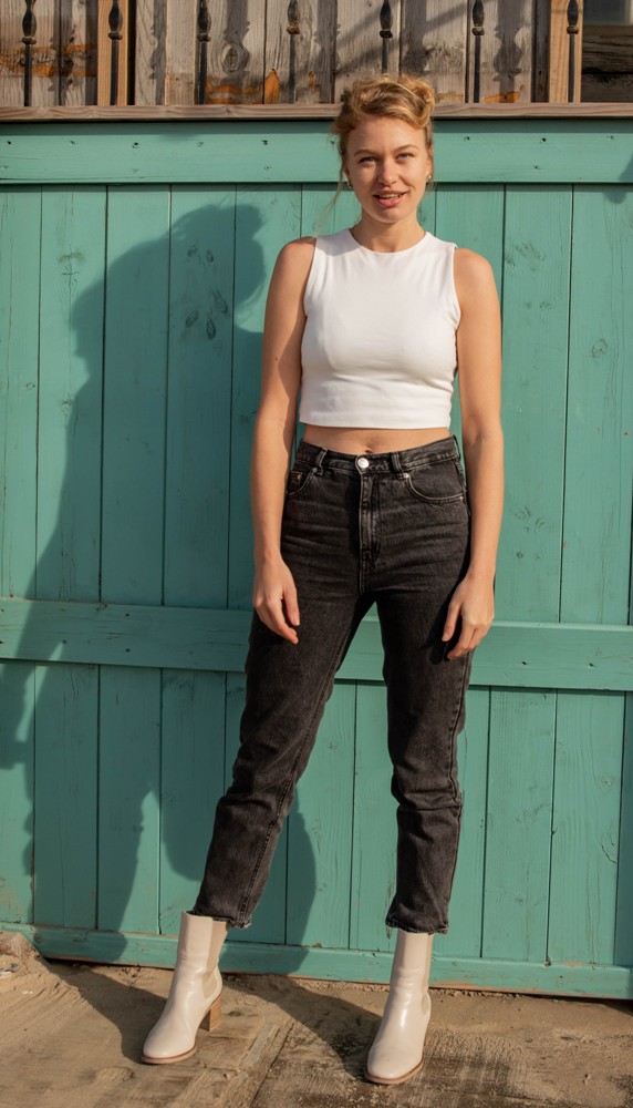 Hanna VH | Network Model Agency