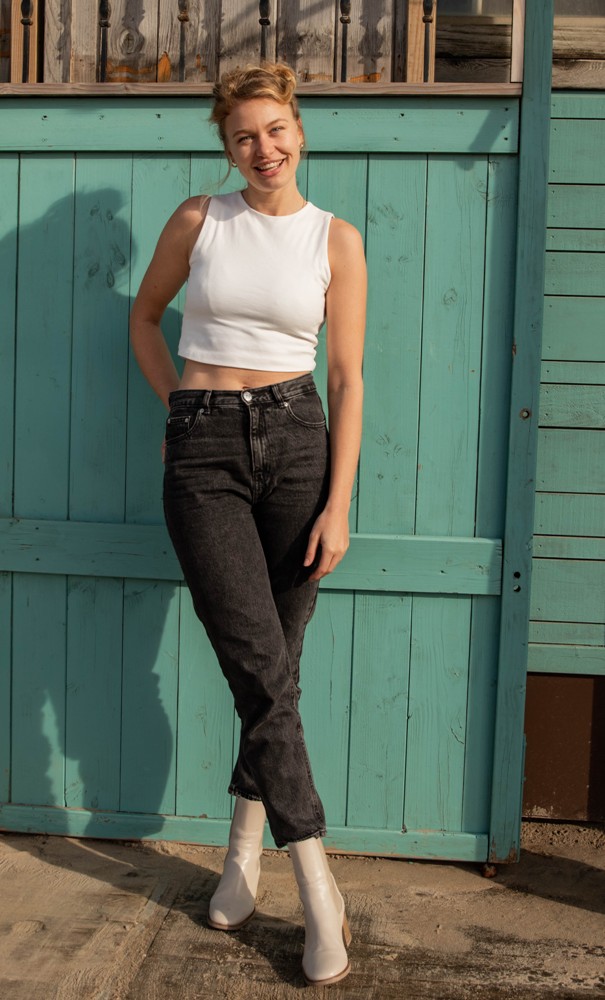 Hanna VH | Network Model Agency