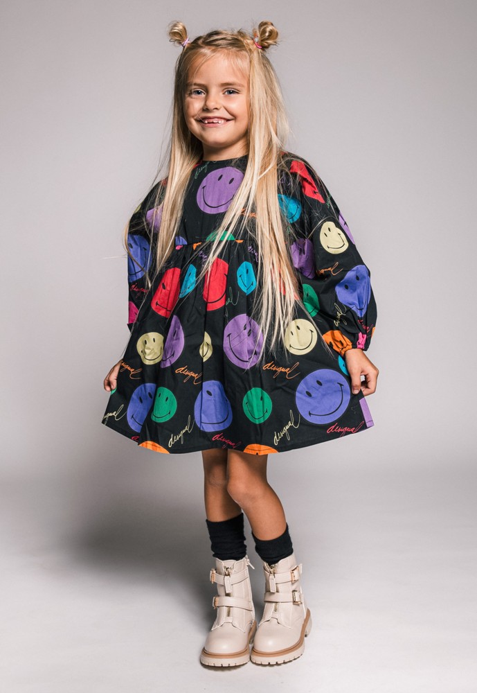 Riley B | Network Model Agency