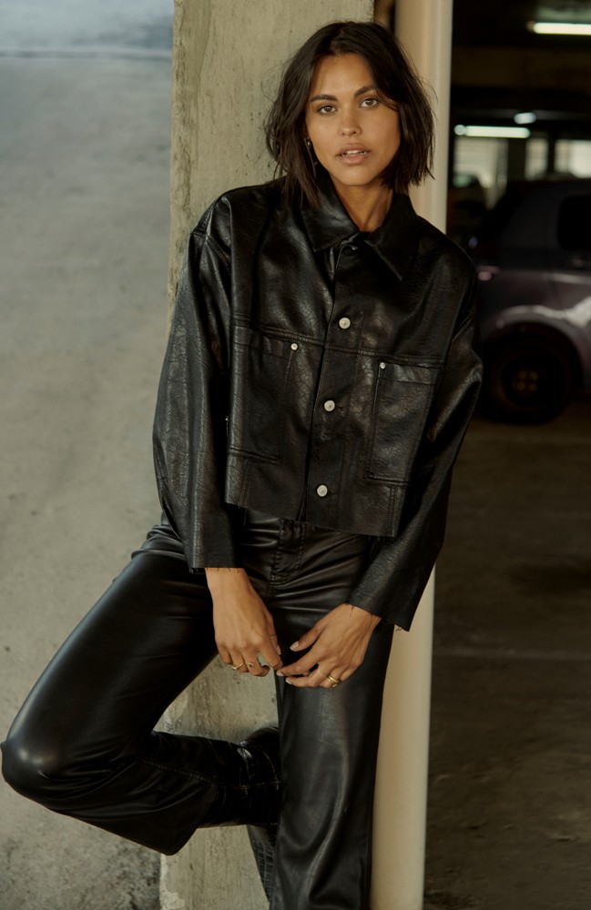 Roos A | Network Model Agency