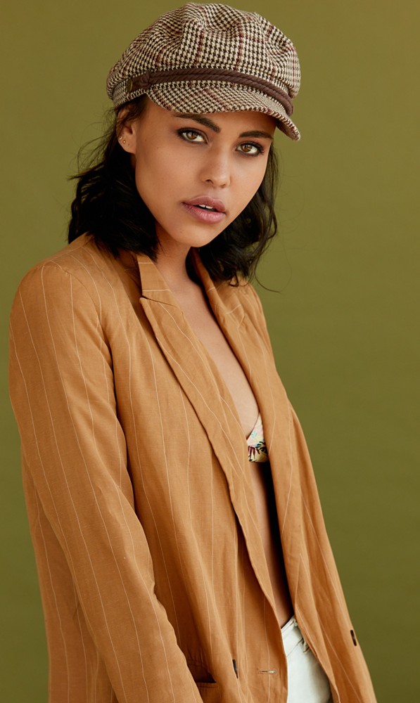Roos A | Network Model Agency