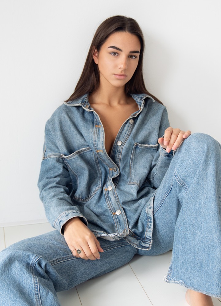 Roos H | Network Model Agency