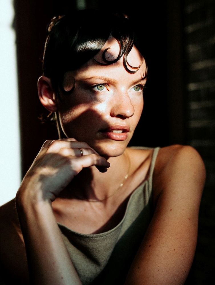 Roos R | Network Model Agency