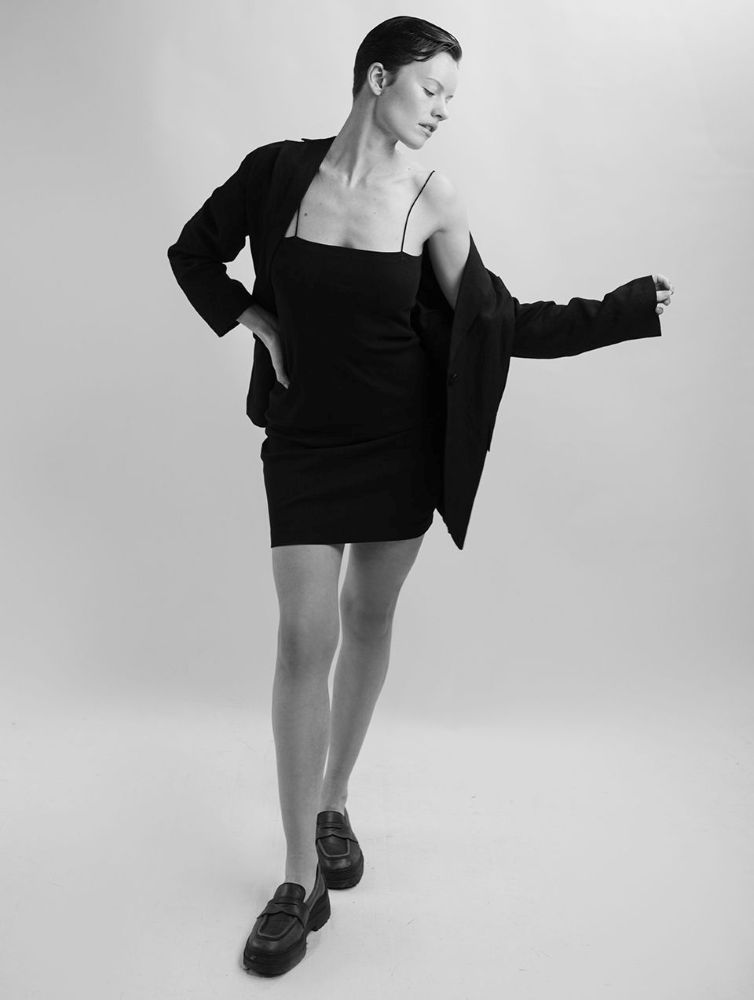 Roos R | Network Model Agency