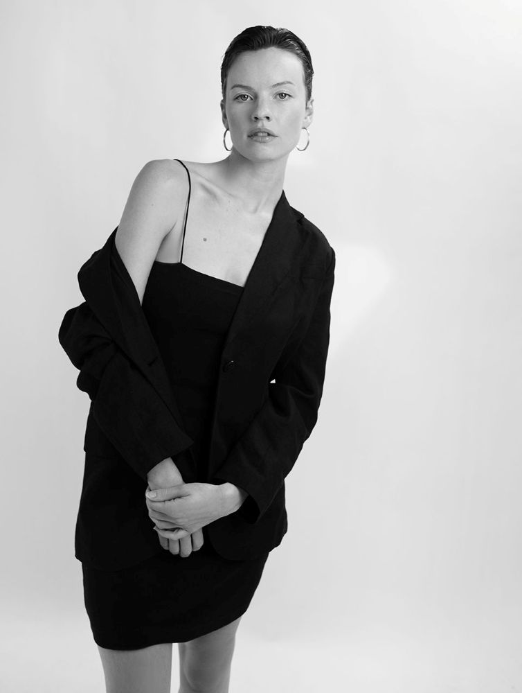 Roos R | Network Model Agency