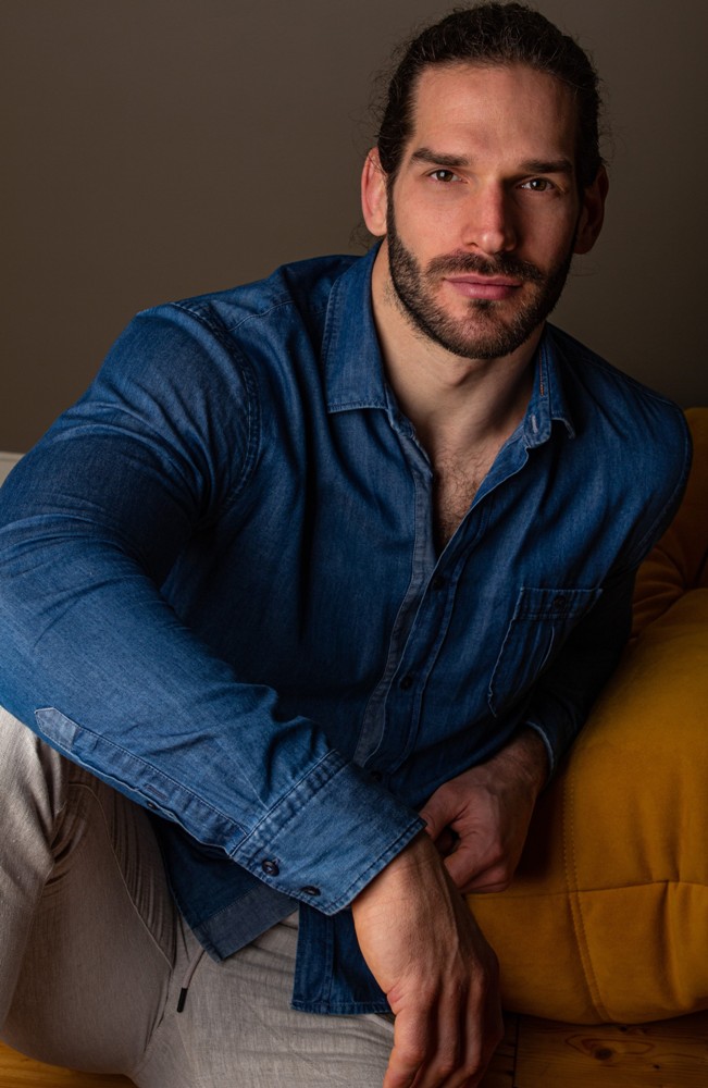 Roy V | Network Model Agency
