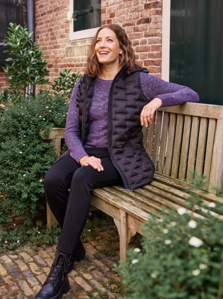 Sanne DR | Network Model Agency