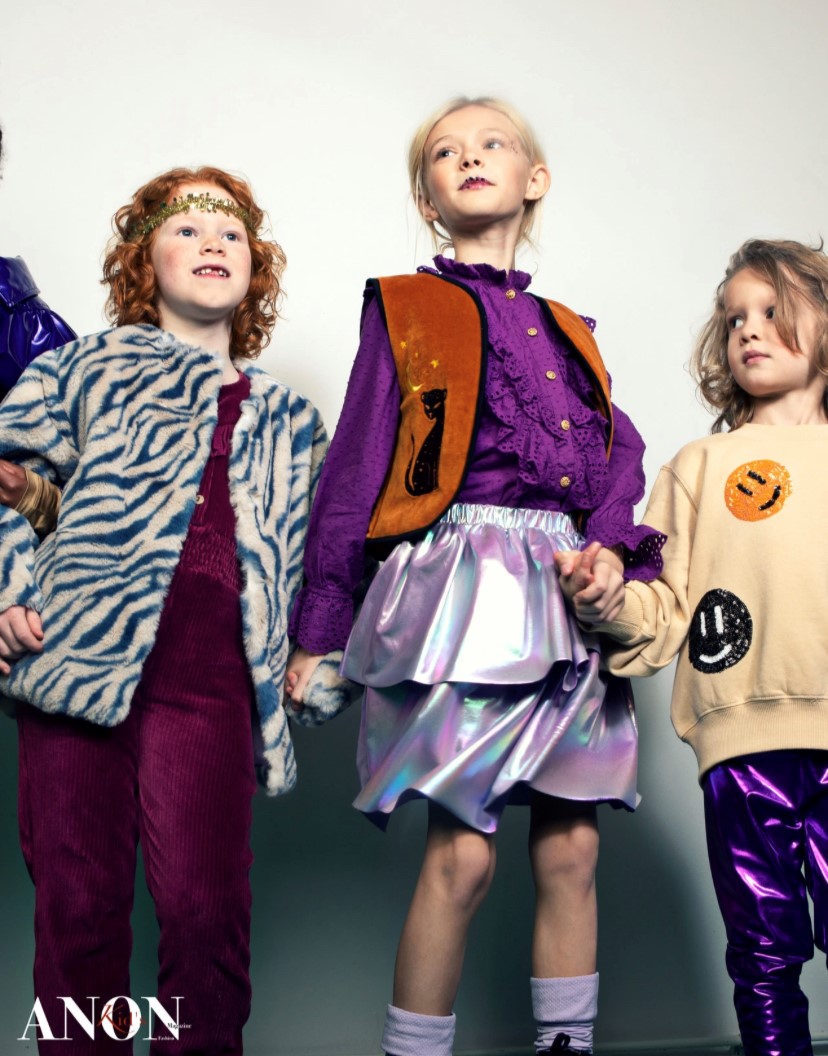 Sarah V | Network Model Agency