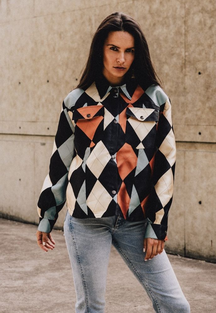 Alanis C | Network Model Agency