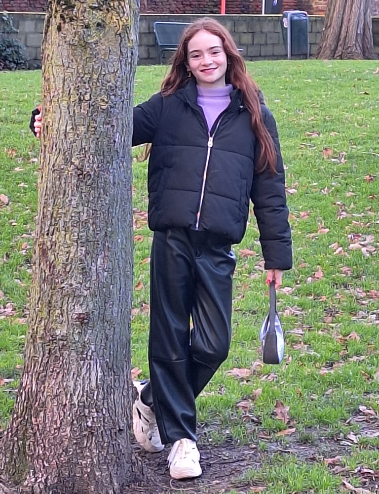 Siënna R | Network Model Agency