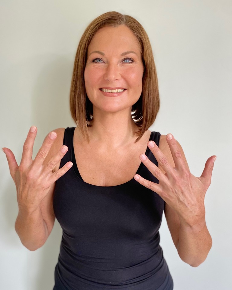 Annet B | Network Model Agency