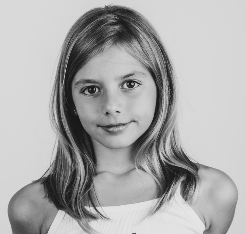 Sophia V | Network Model Agency