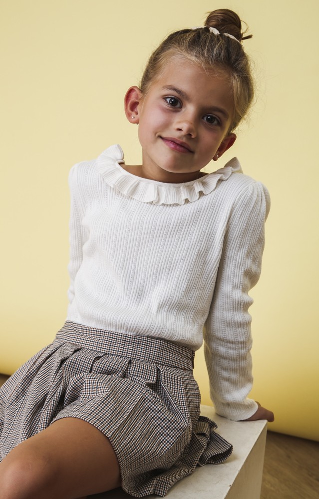 Taïs D | Network Model Agency