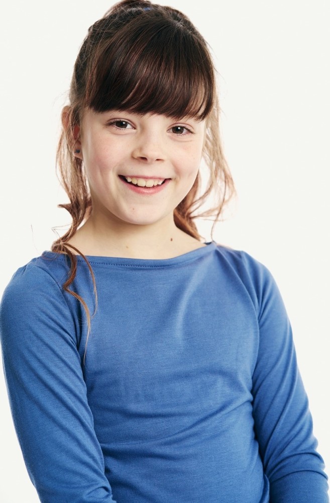 Tess VH | Network Model Agency