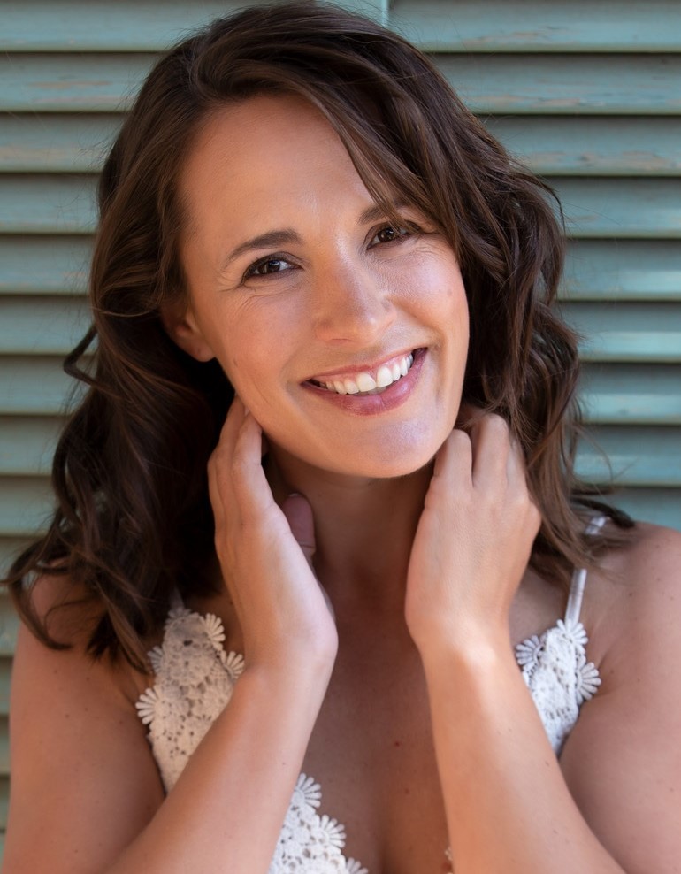 Tessa B | Network Model Agency