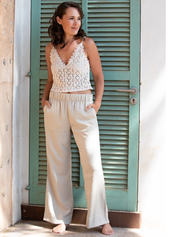 Tessa B | Network Model Agency