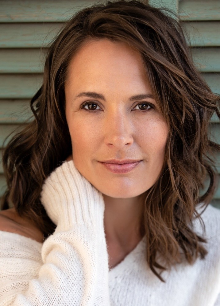 Tessa B | Network Model Agency