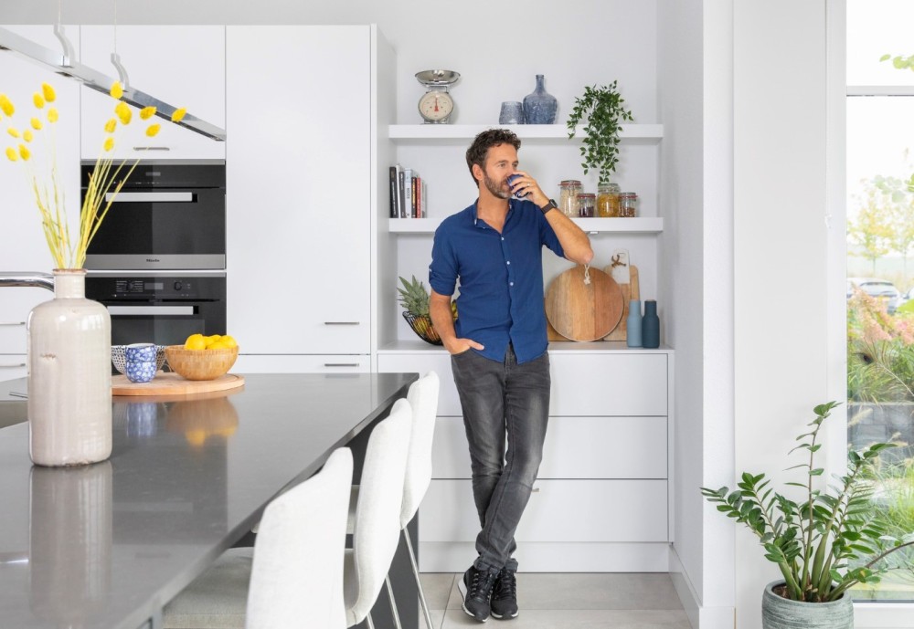 Toby B | Network Model Agency