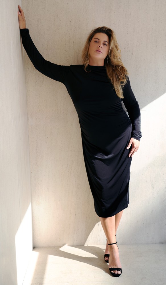 Virginie F | Network Model Agency