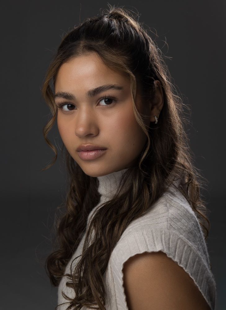 Zoë V | Network Model Agency
